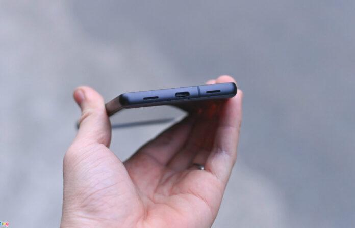 Google Pixel 7a Hands-on Leak Reveals 8GB RAM and an Updated Camera Bar ...